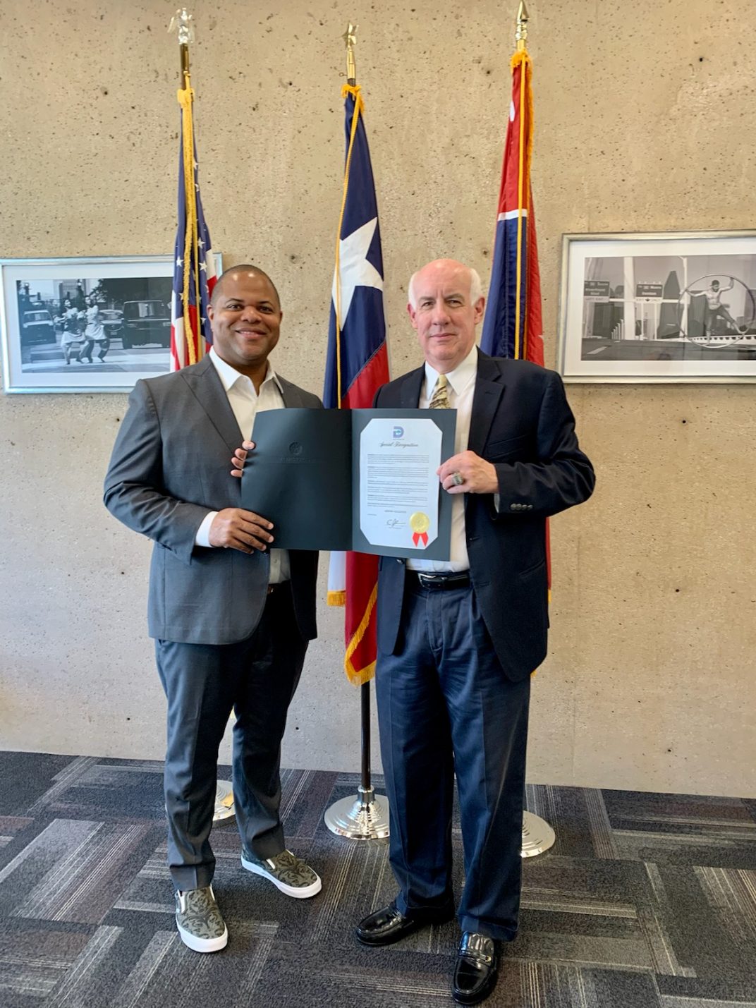 Dallas Mayor Recognizes TAMUC Alum for Sports Broadcasting Career ...