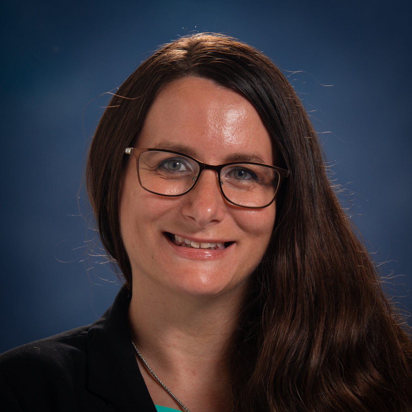 yvonne-posada-msw-lmsw-clinical-case-manager-fernandes-fellowship
